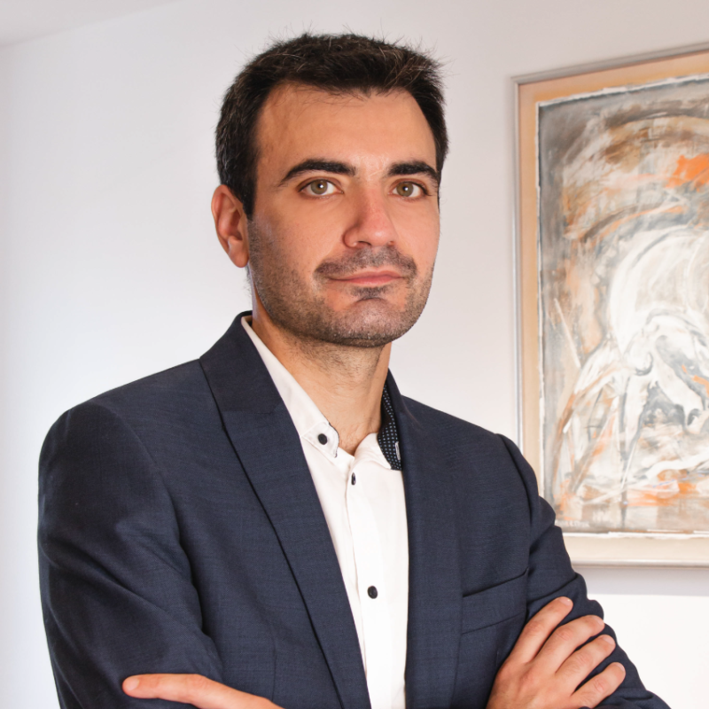 Our team - Naray Law